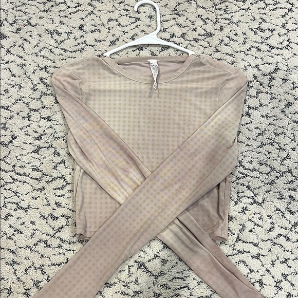 ALO Yoga | Tops | Womens Alo Top | Poshmark